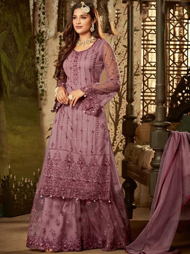 Pakistani Suits Designer In Surat 2022 - Pakistani Suits - SareesWala.com