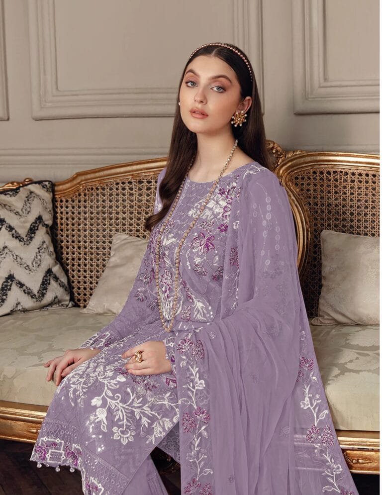 Heavy Pakistani Suits - Pakistani Suits - SareesWala.com