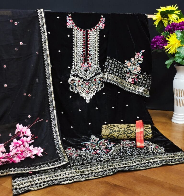 Silk Pakistani Suits - Pakistani Suits - SareesWala.com