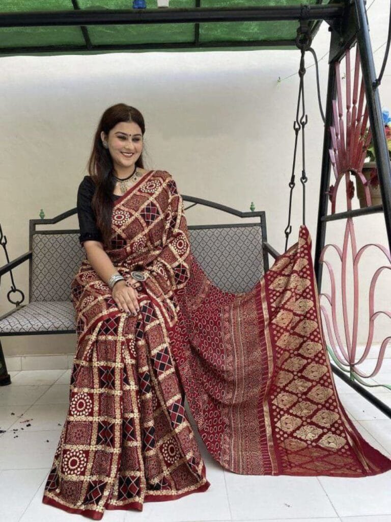 Wholesale Saree Market Pune - Wholesale Saree - SareesWala.com